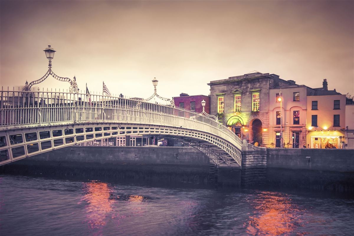 Rundreisen.de - Irland - Half Penny Bridge