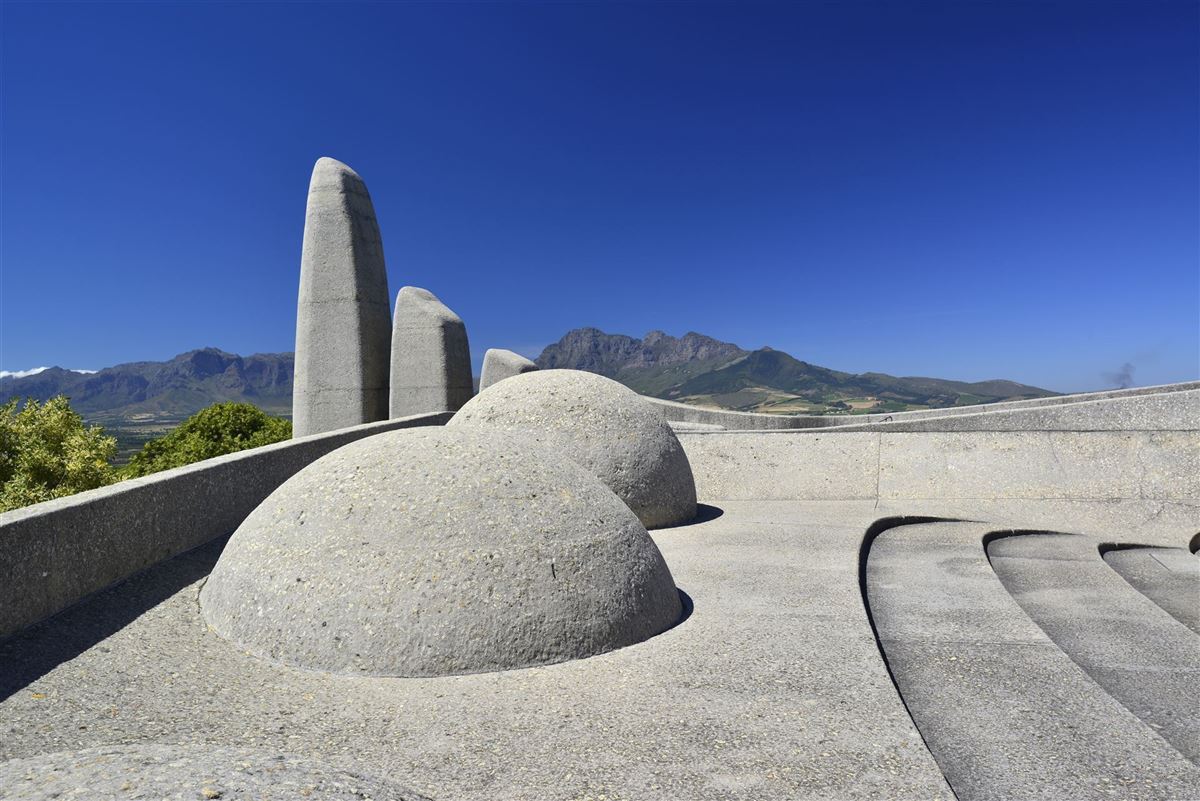 Rundreisen.de - Südafrika - „Taal“ Monument