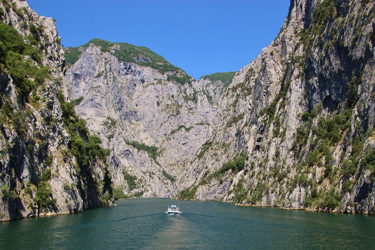 Rundreisen.de - Albanien - Koman Stausee